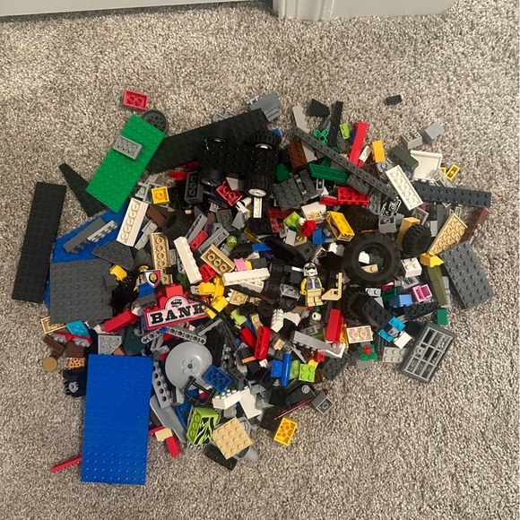 Lego | Toys | Lego Lot Gallon Size Bag Full Of Miscellaneous Legos And ...